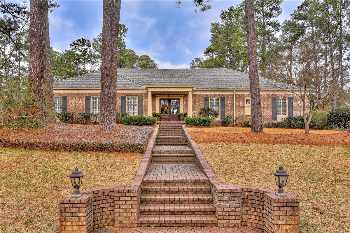 Waverly Ranch Home - Vera Augusta