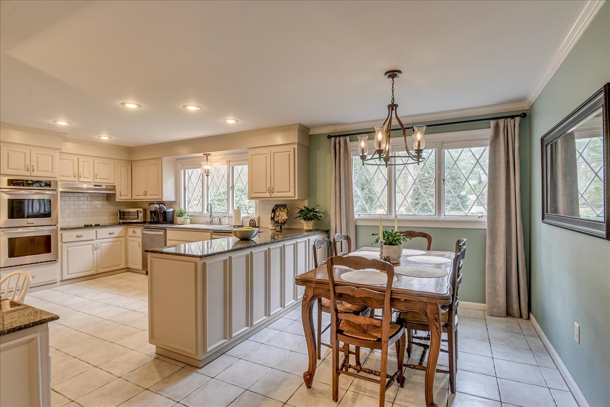 Waverly Ranch Home - Vera Augusta