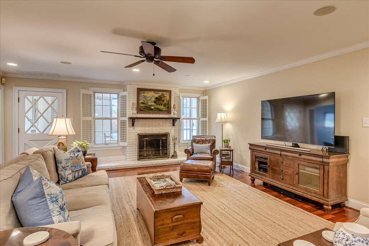 Waverly Ranch Home - Vera Augusta